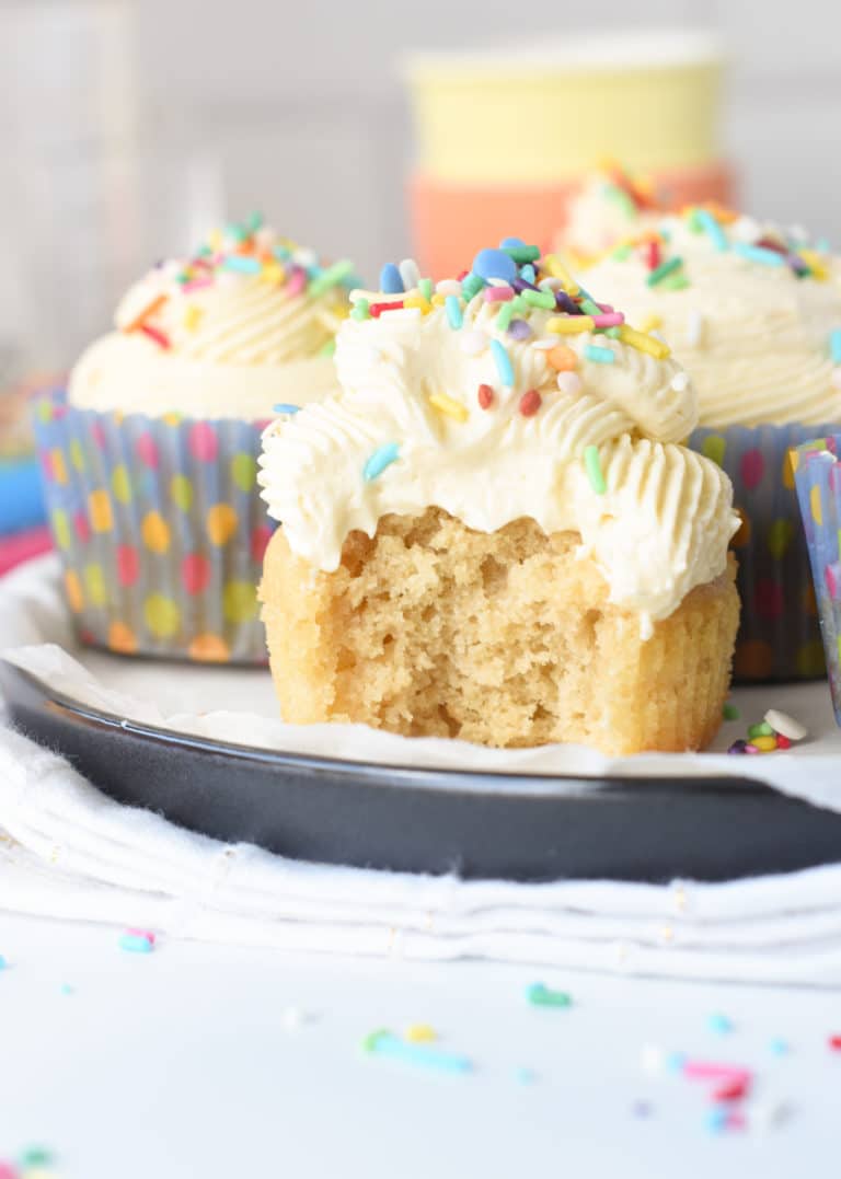 Healthy Vanilla Cupcakes (3x Less Sugar) - Busy Little Kiddies (BLK)